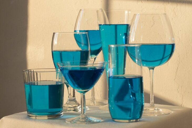 A Guide to Cerulean Blue: Definition, Meaning and Recommended Applications | HipFonts